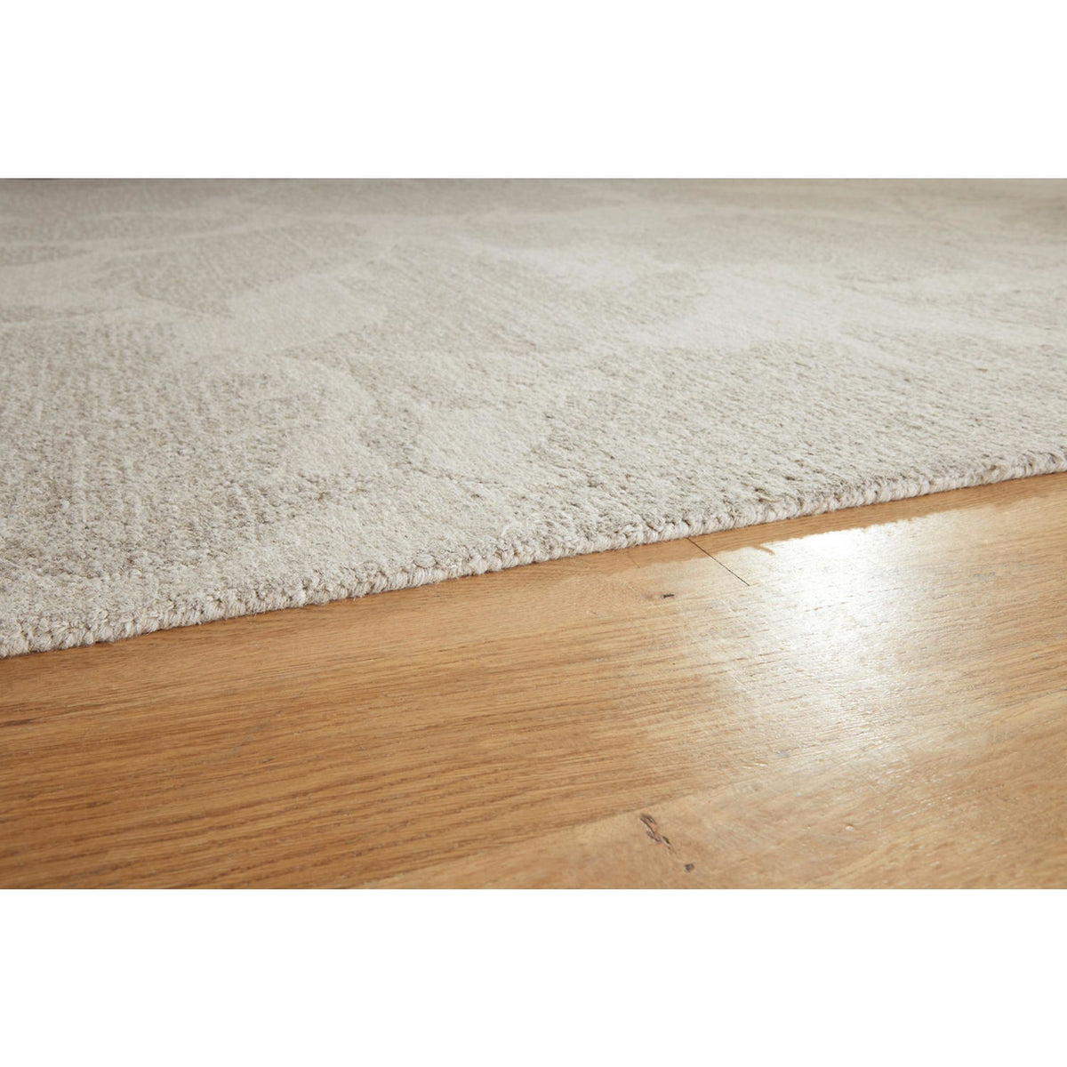 Chadess Area Rug - 8'x10' | Dufresne Furniture and Appliances
