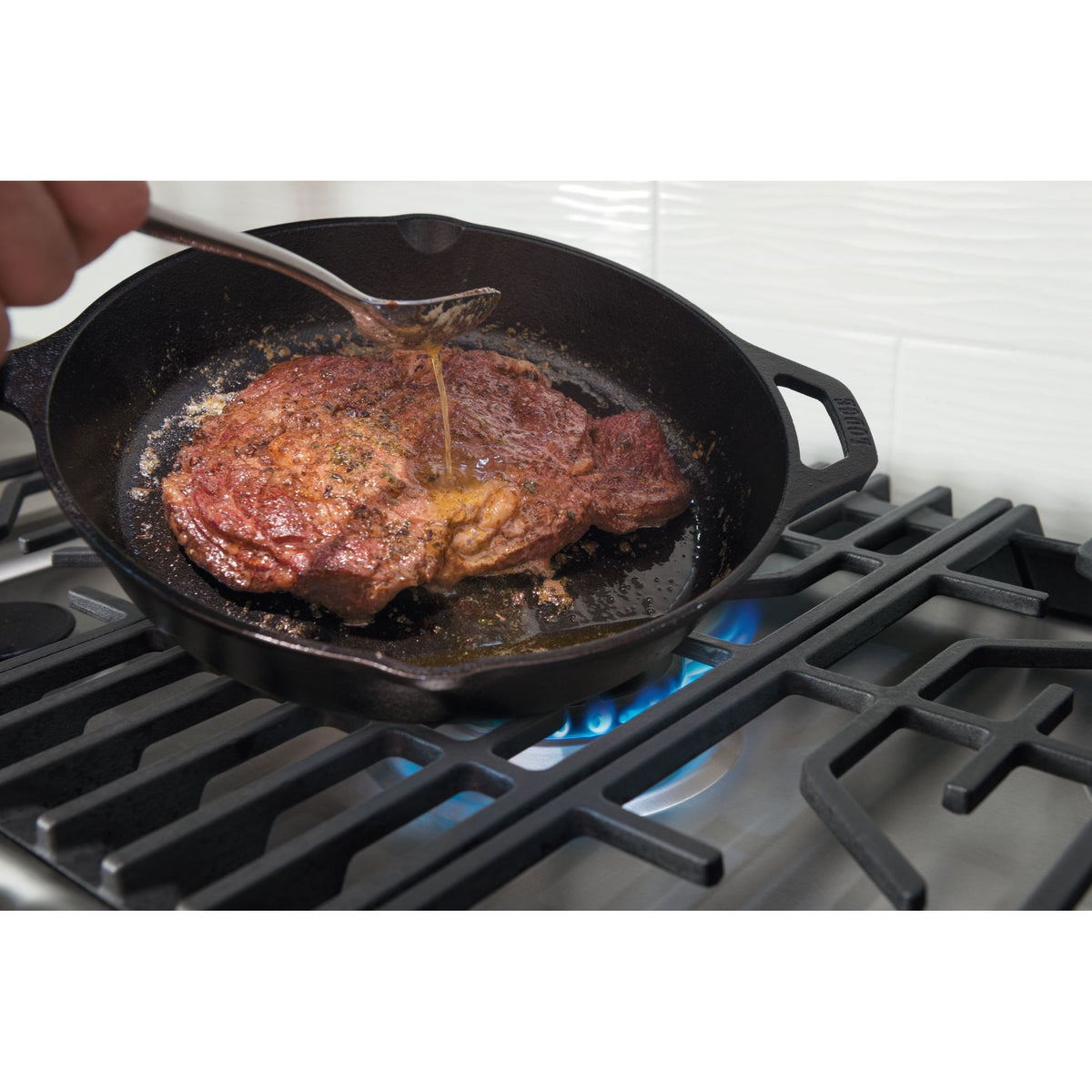 Frigidaire Professional 30" Gas Cooktop (FPGC3077RS) - Stainless Steel ...